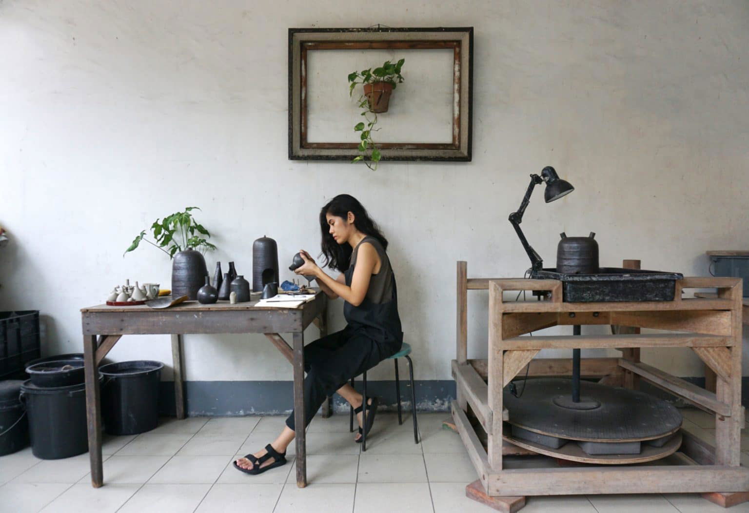 Ella Mendoza - Trompe l'oeil tin can forms - The Ceramic School