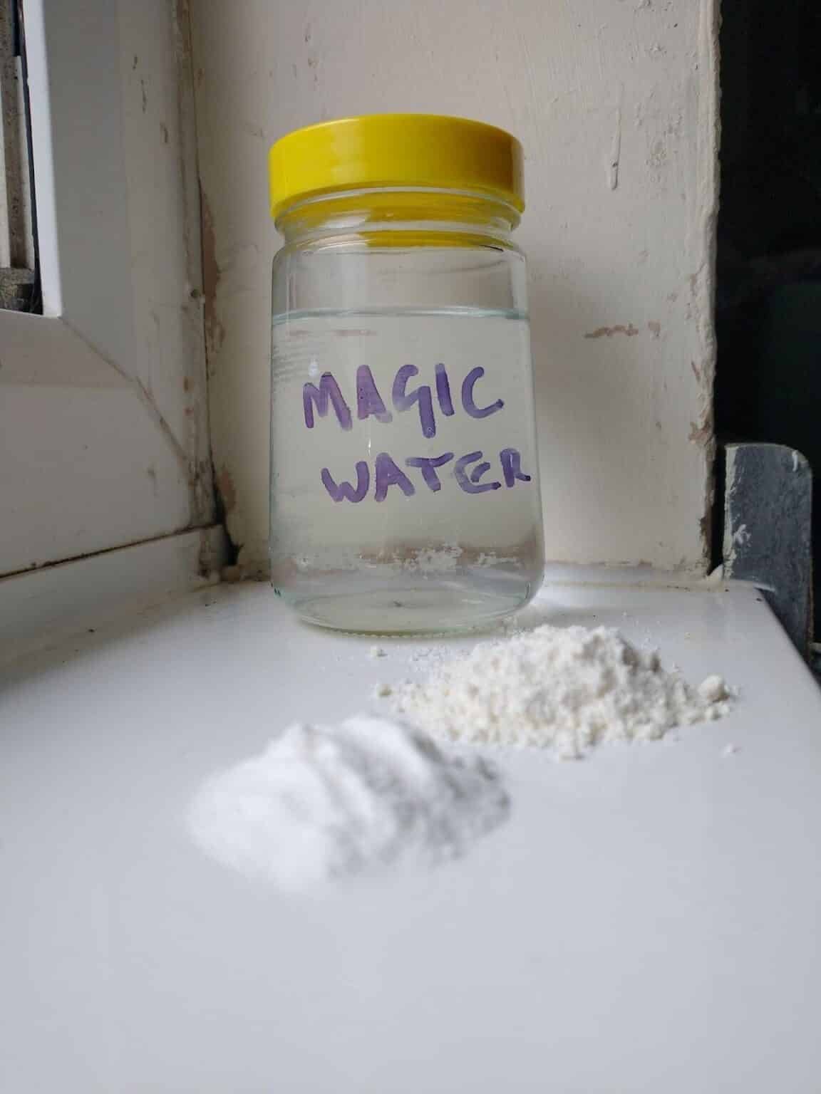 A Beginner's Guide to Making Clay Slip - The Ceramic School