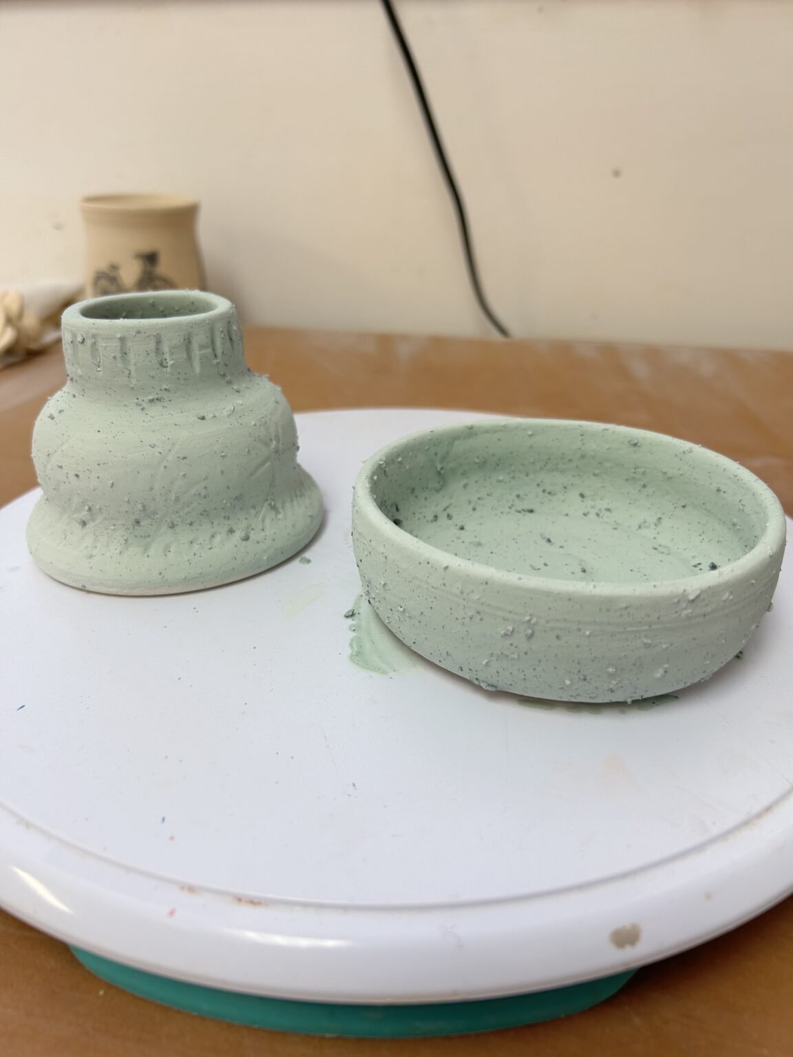 Love Ceramics? Want to Learn Pottery? Join The Ceramic School!