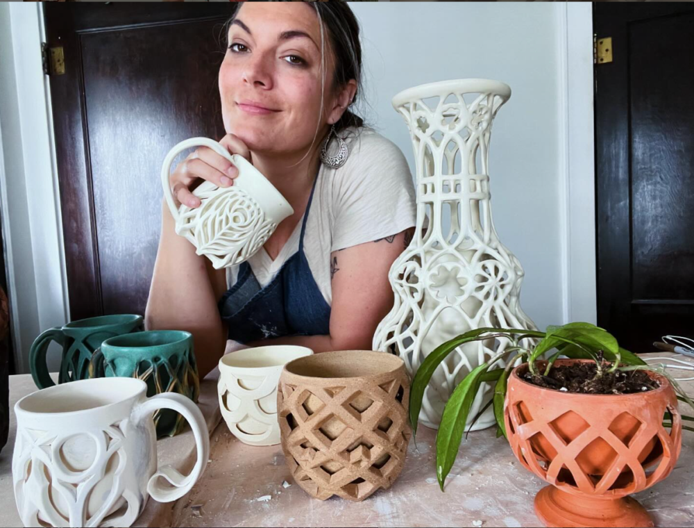 Jordan Coons - How To Throw a double-walled cylinder - The Ceramic School